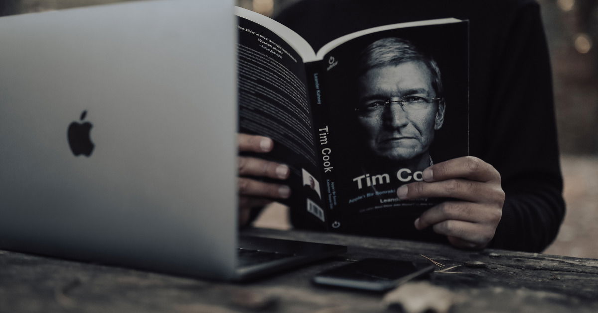 Biografia: o que é e como fazer (com exemplo) - Toda Matéria